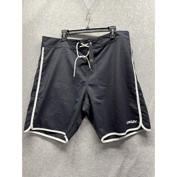 Oakley | Swim | Oakley Logo Mens Solid Crest 9 Boardshort Black 4 Beach ...